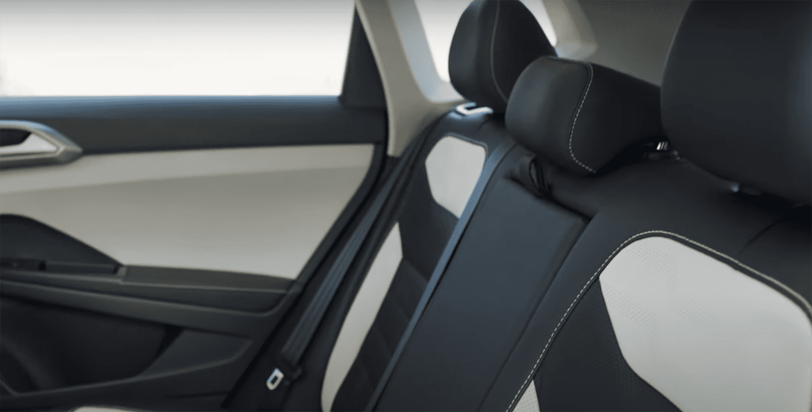 Compare 2-Row SUVs | 2025 Volkswagen Taos vs 2024 vs 2023