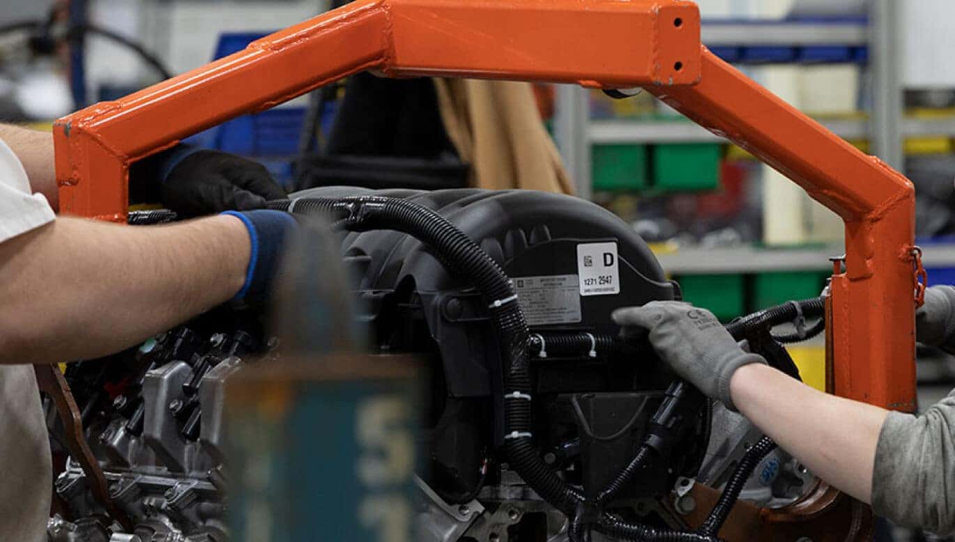 Why Choose Isuzu Commercial Trucks For Your Business?