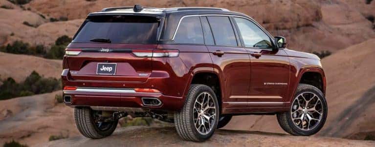 2023 Jeep Grand Cherokee Two-Row | SUV Dealer Near Irvine, CA