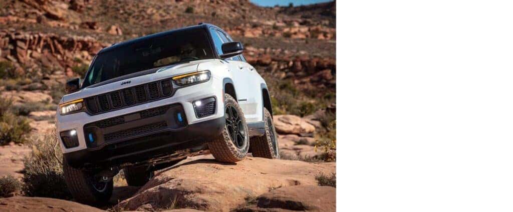 2025 Jeep Grand Cherokee 4xe (Overview) | Orange Coast CDJR